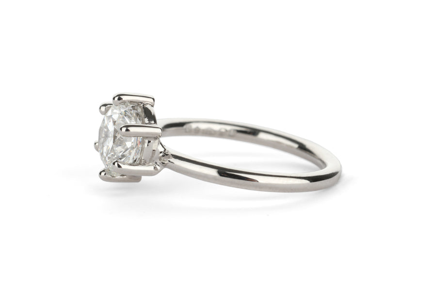 Platinum and Diamond Asterism Ring – Shimell and Madden