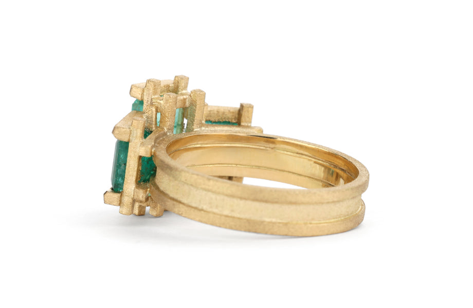 Emerald Three Stone Parallel Ring – Shimell and Madden