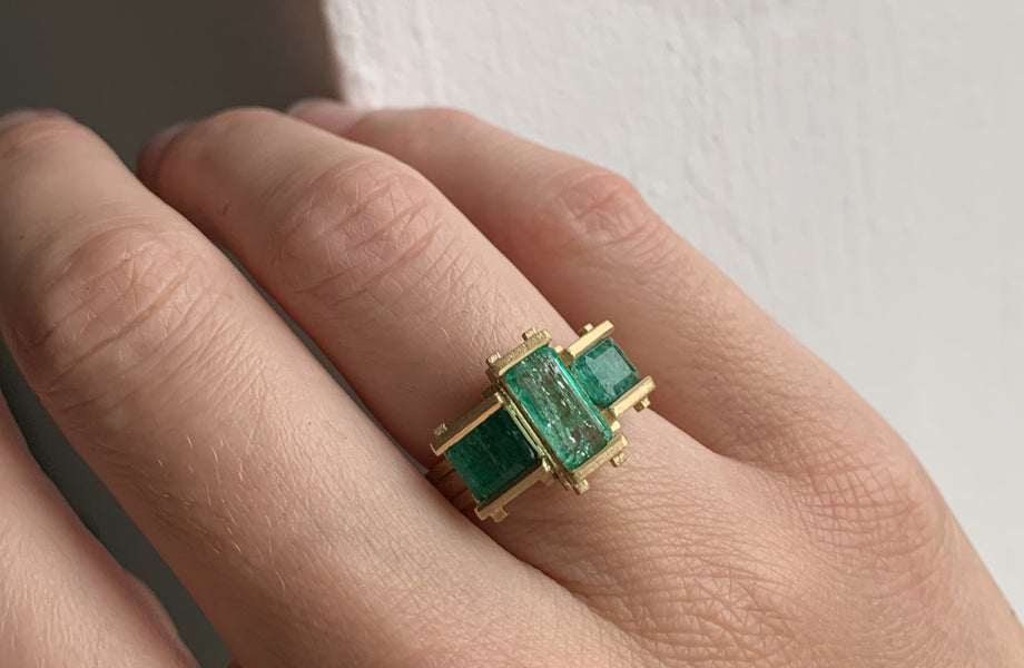 Emerald Three Stone Parallel Ring – Shimell and Madden